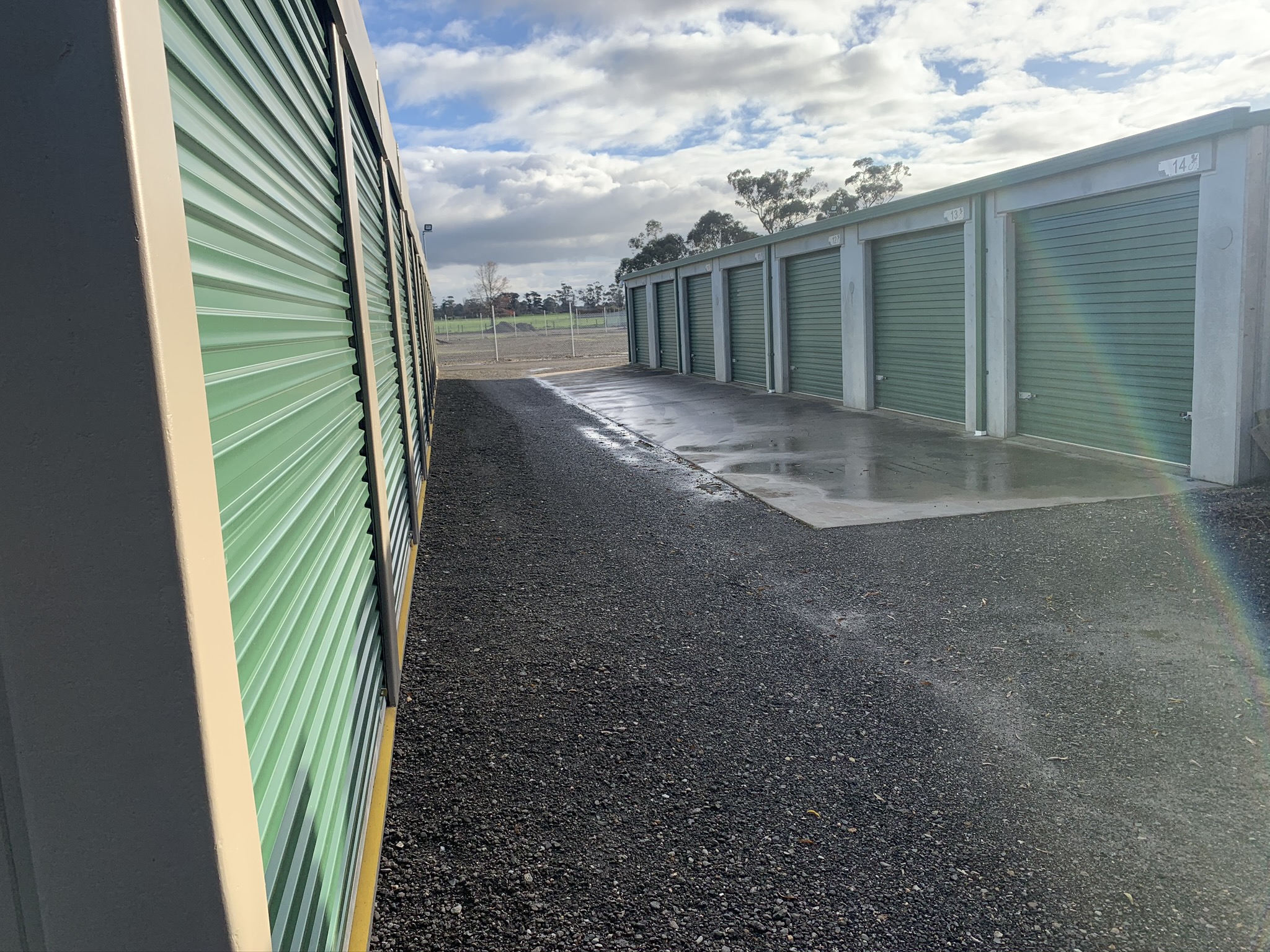 Bee Stored Self Storage Trafalgar Victoria – Secure, affordable self ...